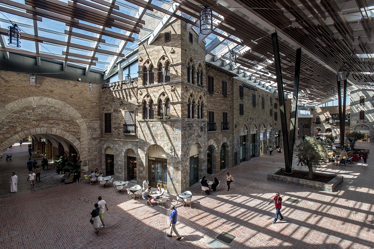 Outlet Mall Dubai - Aquamag